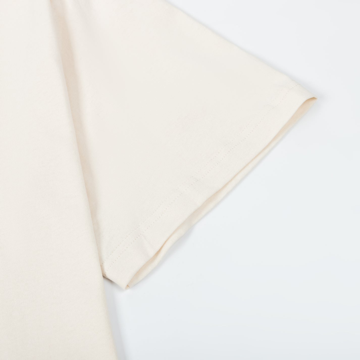 Tee of Hearts - Beige – Eddy Burback